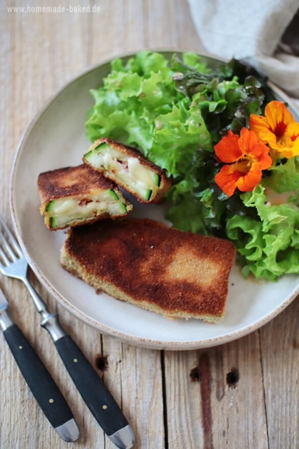 Knuspriges Zucchini Cordon Bleu